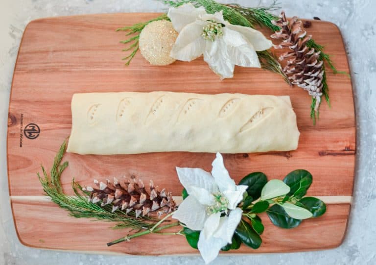Pan de Jamon (Venezuelan Ham Bread) | A Latin Flair