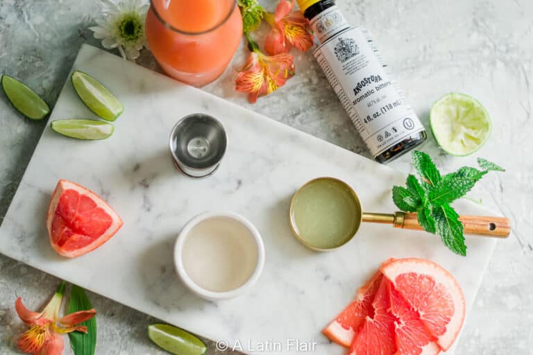 Mexican Paloma: The Best Grapefruit and Tequila Cocktail | A Latin Flair