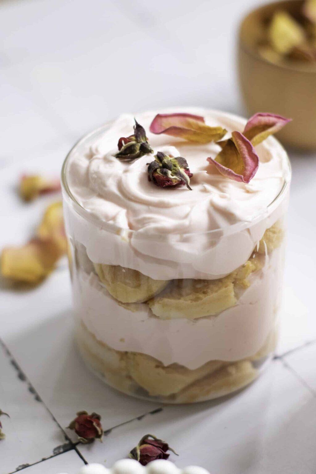 20+ Delicious Desserts for Easter | A Latin Flair